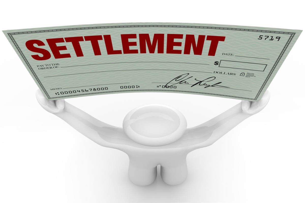 How Long Can a Lawyer Hold a Settlement Check? | High Rise Financial